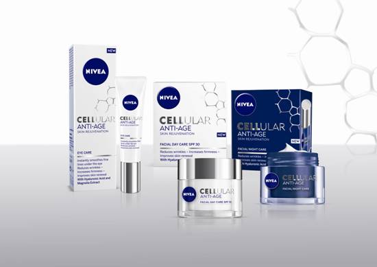Novidade Nivea CELLular Anti-Age *Promopost* - Must Be...Pink!