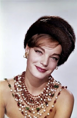 H σπουδαία καριέρα και η τραγική ζωή της Romy Schneider - Αληθινές Γυναίκες