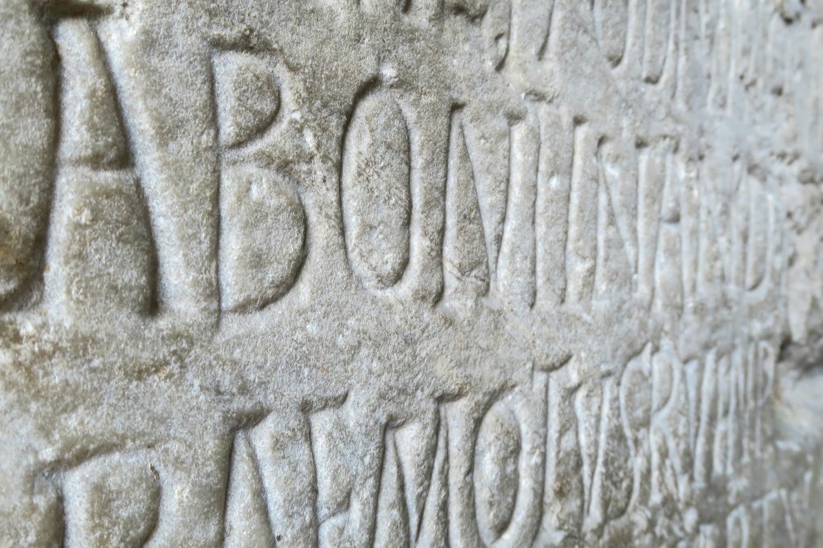 Rome – The Colosseum – UpYourVlog