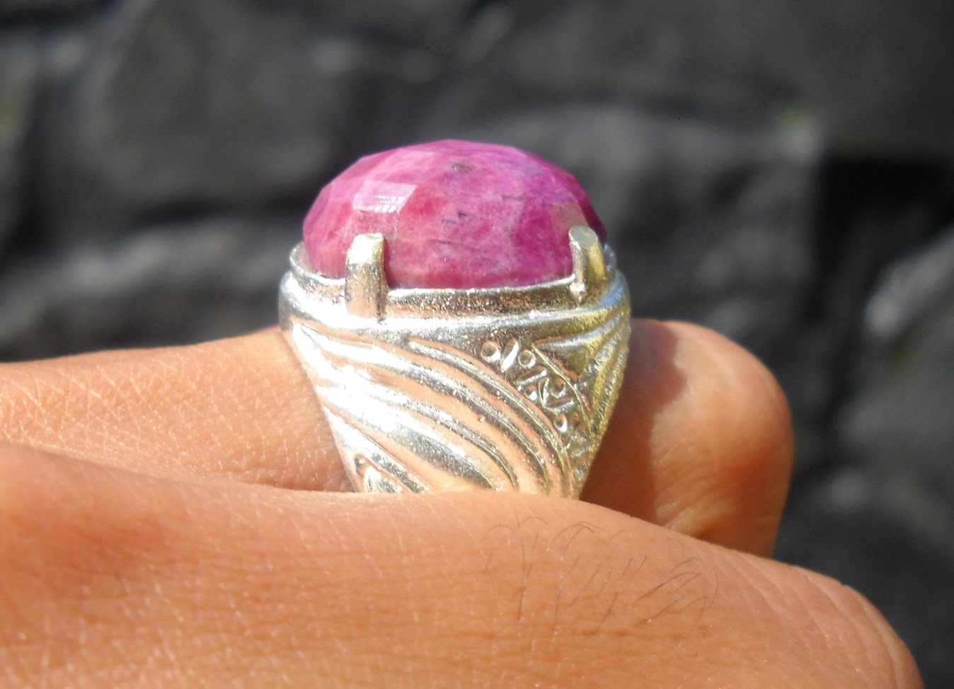 Pesona Batu Akik: BMA01- Batu Ruby Tanzania...Memukau...