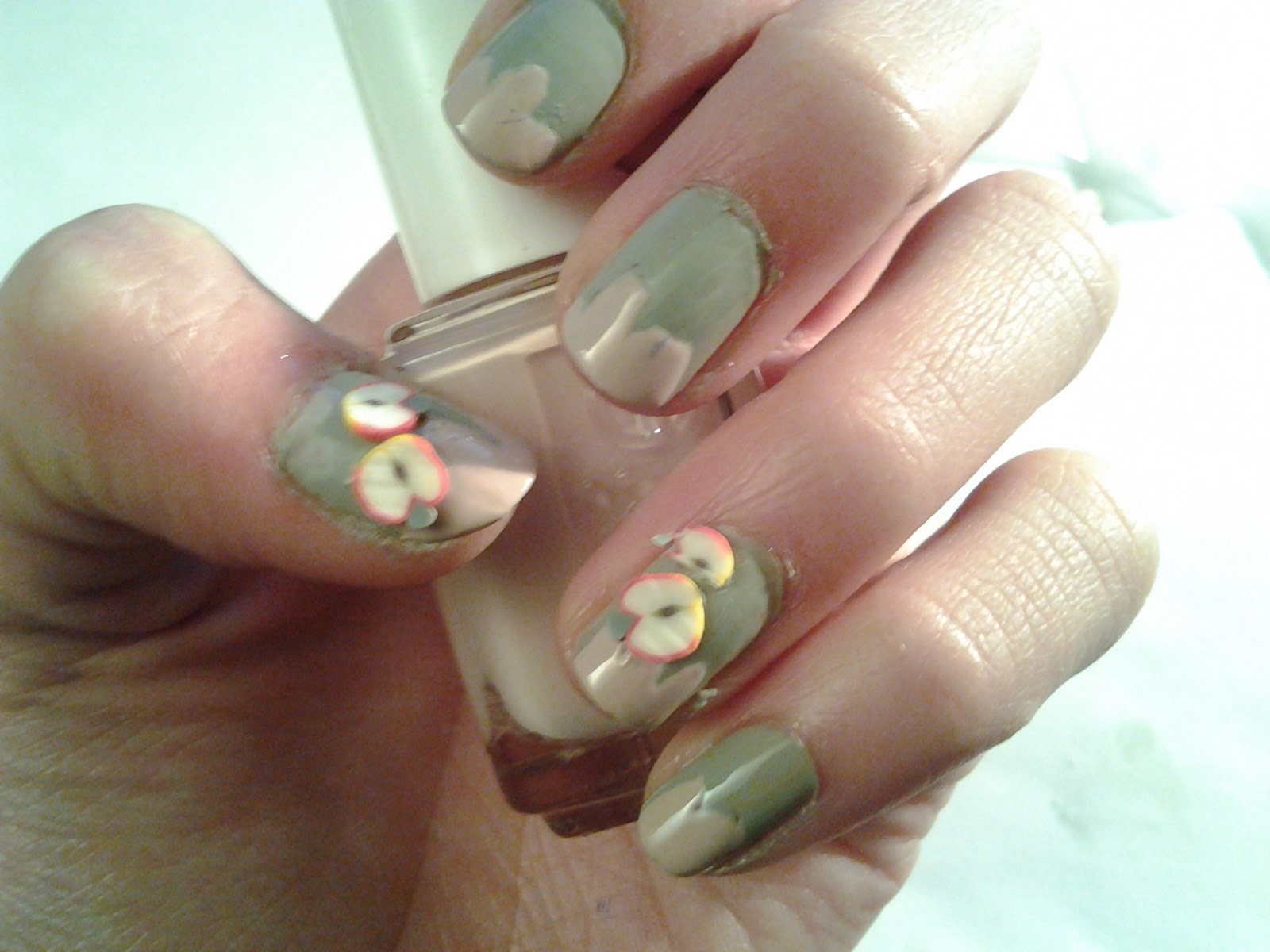 NAILHOLICS UNITE!: Caramel Apple Nails Tutorial