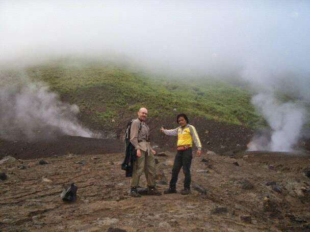 guide jotje lala: volcano guide jotje lala on the top of lokon volcano ...