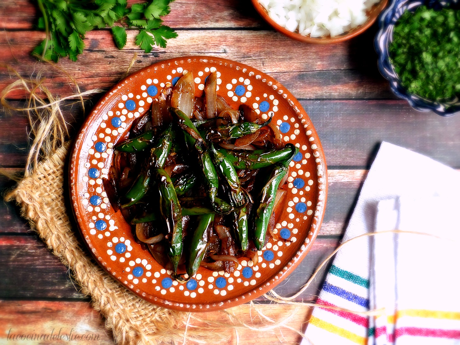 Chiles Toreados - La Cocina de Leslie