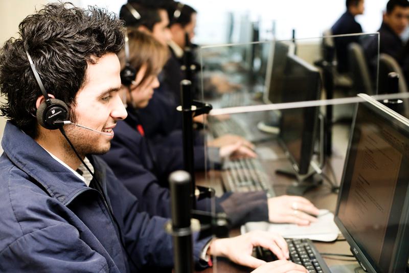 INNOVACIONES TECNOLÓGICAS DE UN CENTRO DE CONTACTO: CONTACT CENTER