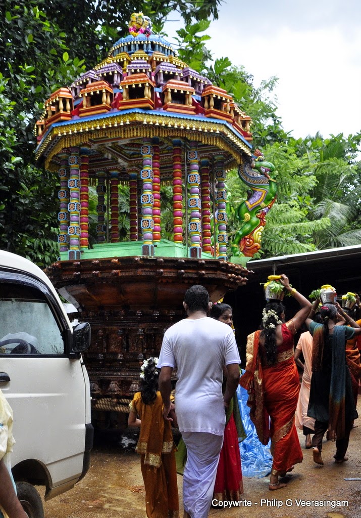 philipveerasingam: 'Ther' festival, Marie-Amman temple, Avissawella ...