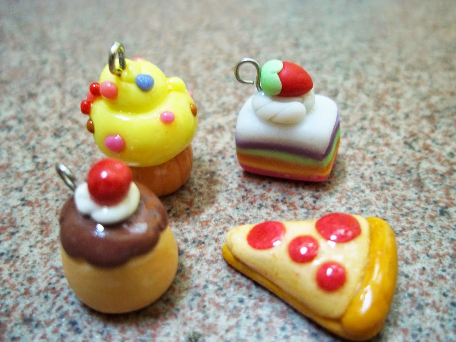 handmade accessories and jewelry: Cara membuat Clay sendiri