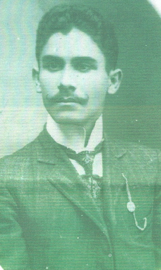 Eddie Amparo's Instagram, Twitter & Facebook on IDCrawl