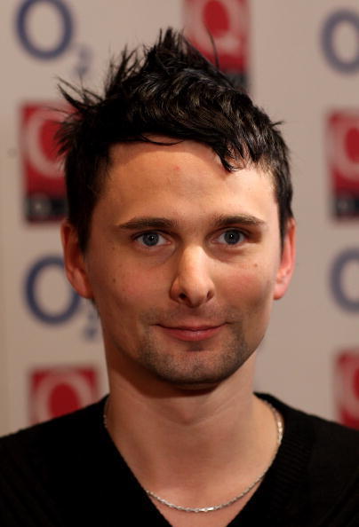 Music N' More: Lead Singers