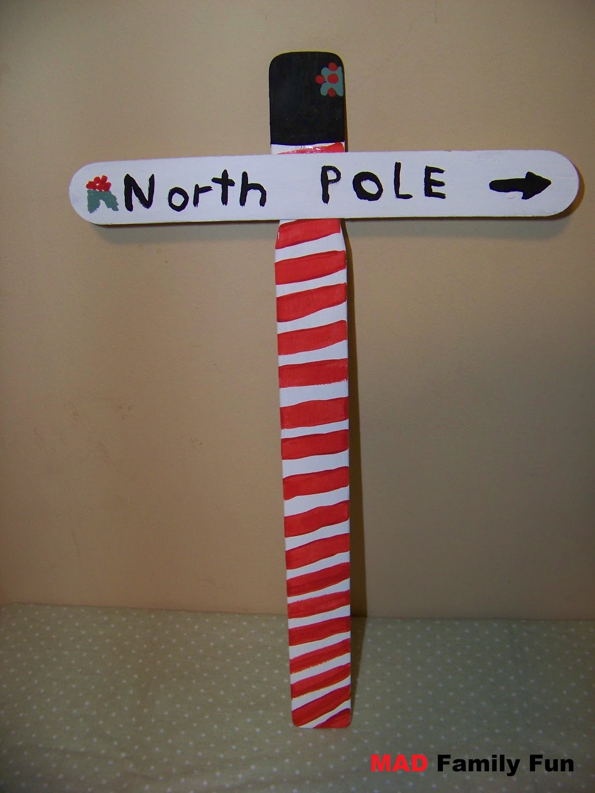 MAD Family Fun: North Pole this way......