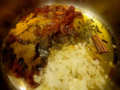 libyan food: Rishdat Kaskas - Libyan Home Made Pasta