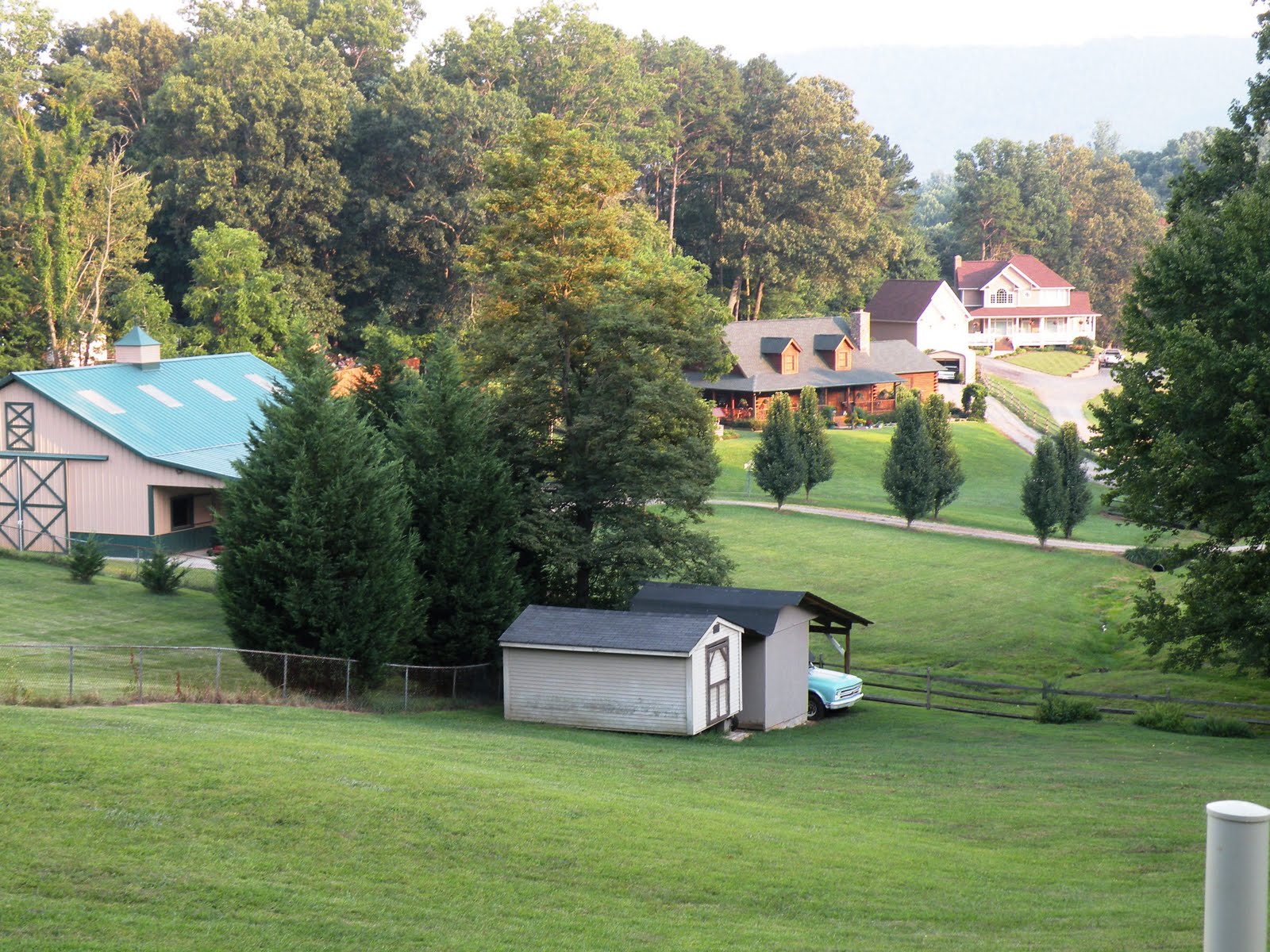 Appalachian Living: Skinny Thighs & the Community Gardens