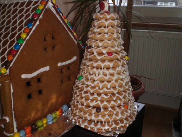 Pearls of baking: Kransekake - Traditional Norwegian Cake