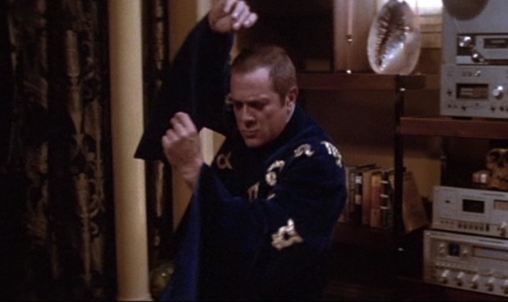 Cult Cinema: The Manitou - Reviewed