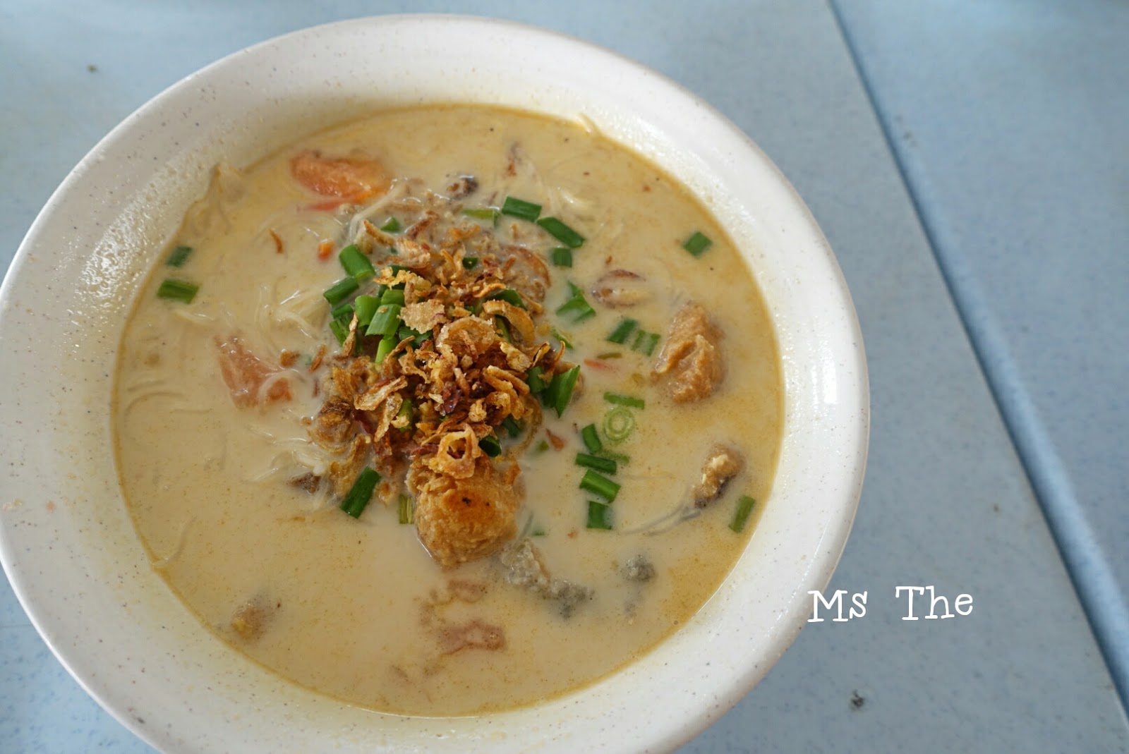 薇の心房園地 : 吉隆坡美食: 鱼头米 龙兴发餐室 Restaurant Hing Fatt @ 沙登