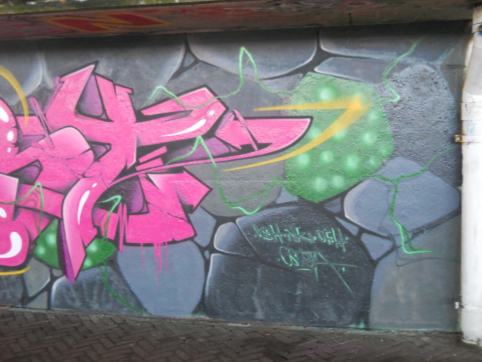 Lowland Graffiti: Rocky