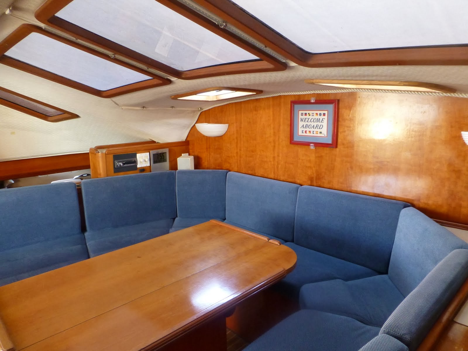 Magic, a Privilege 39' Catamaran, is SOLD: Interior Layout & Accommodations