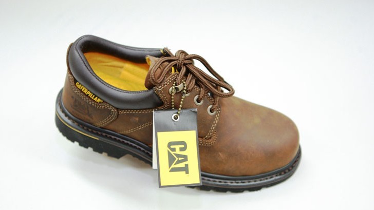 NEW 169 CAT SAFETY SHOES QATAR | safety shoes