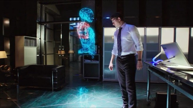 SNEAK PEEK : "Arrow" - First Look @ 'The Atom'