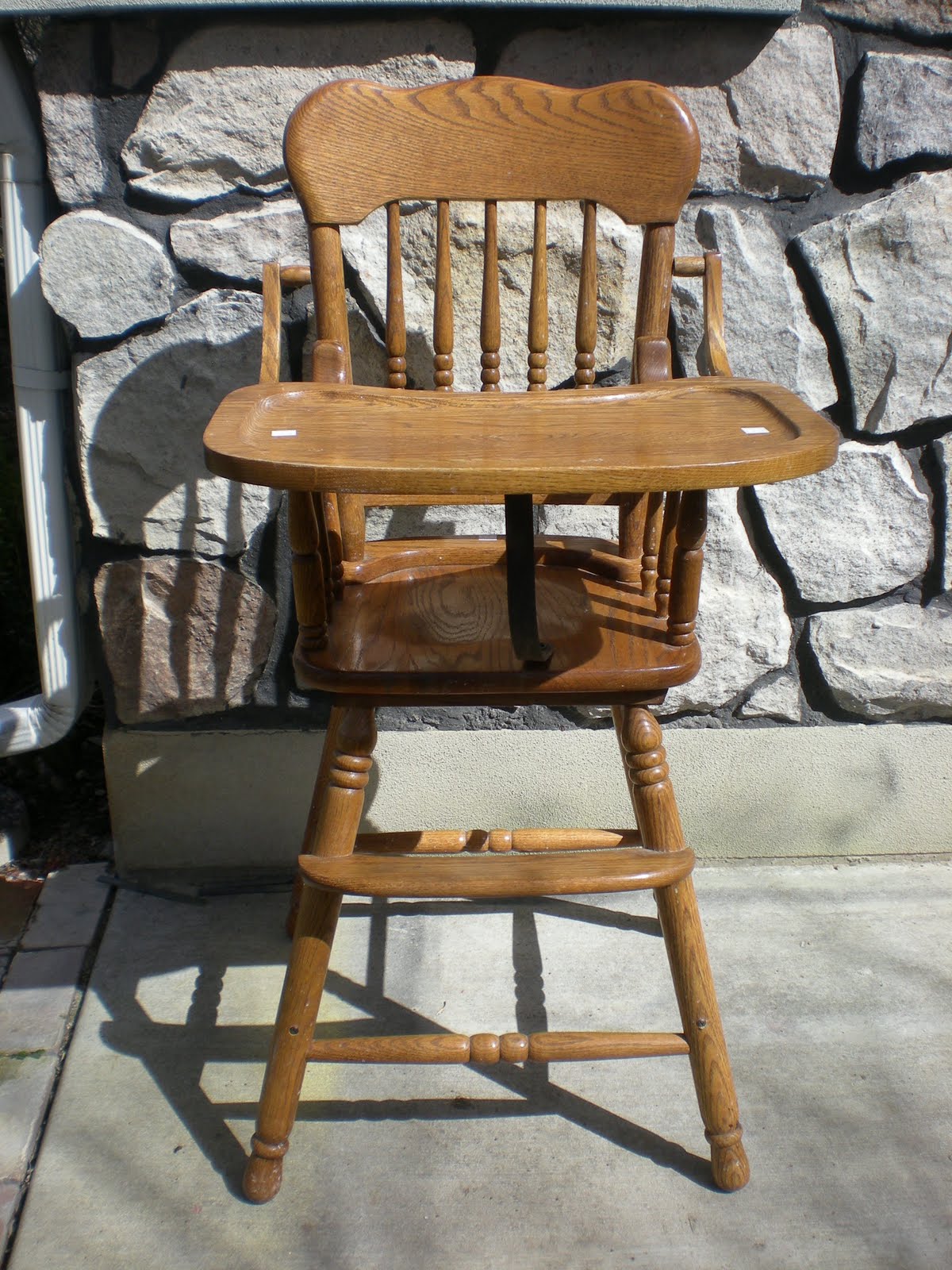 JenNY & AShlEY's ReDOs: Rachels Highchair ReDO