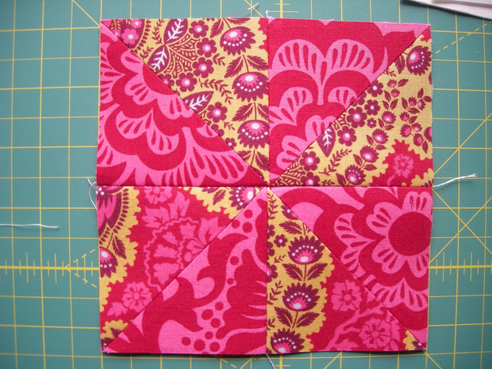 Elven Garden Quilts: {QAL} Block 9 Dutch Rose