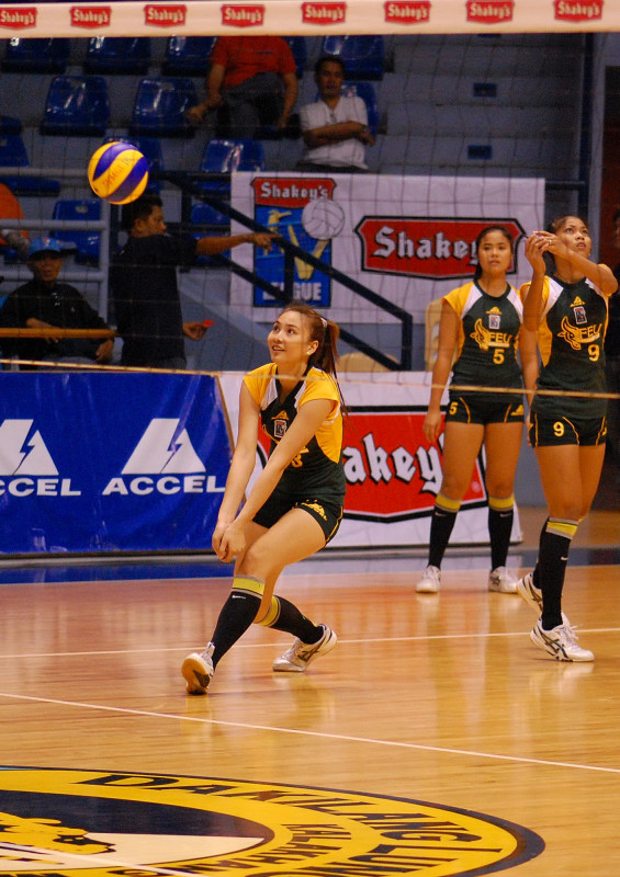 kanomatakeisuke: Rachel Anne Daquis | Hot Volleyball Player