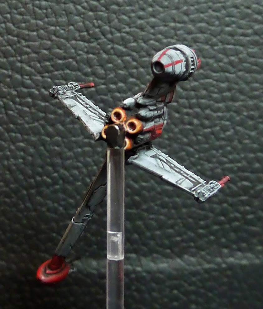 Rule 37: X-Wing Showcase : Dagger squadron B-Wing with folding foils