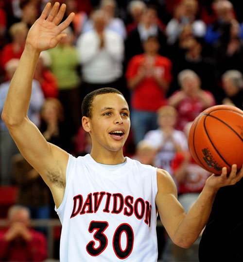 Sports star: Stephen Curry Basketball Star Biography And Images