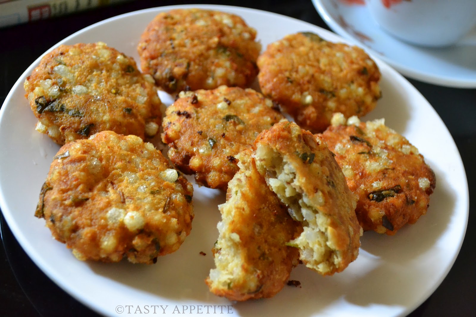 Sabudana vada / Pearl Sago Fritters / Healthy Snacks Recipes
