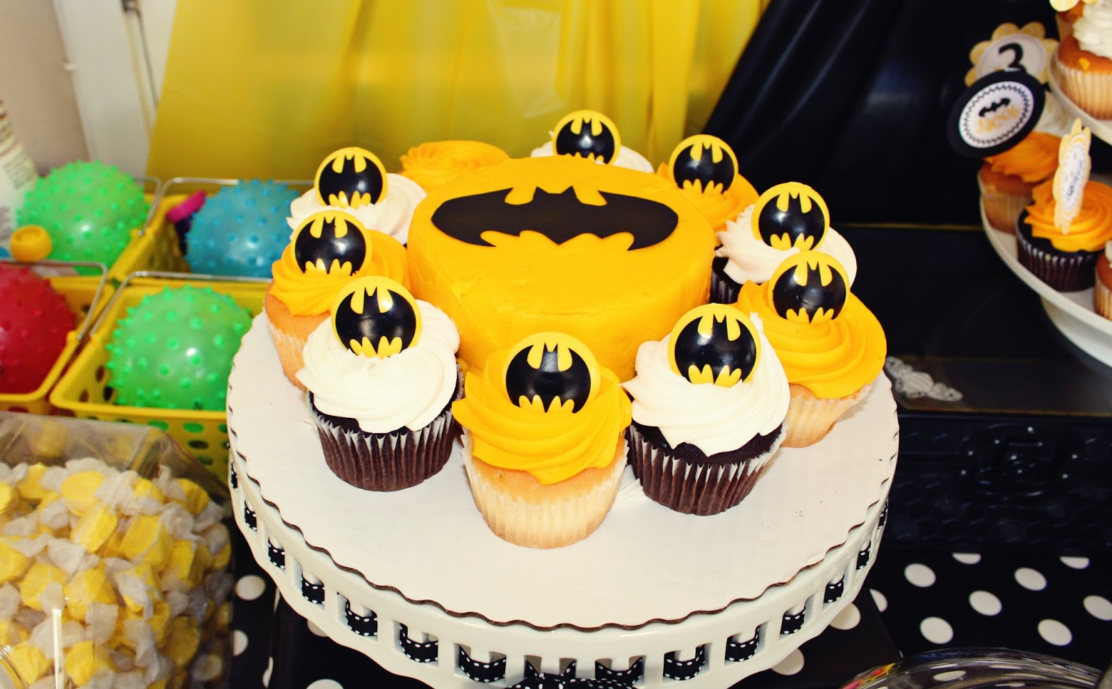 The Simple Life: A Bumble Bee & Batman Party!