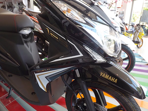 Striping Xeon RC 2014 | RNM Motorcycle