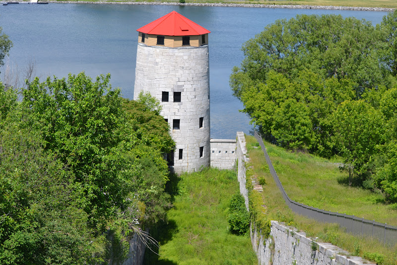 good-times-rollin: Fort Henry