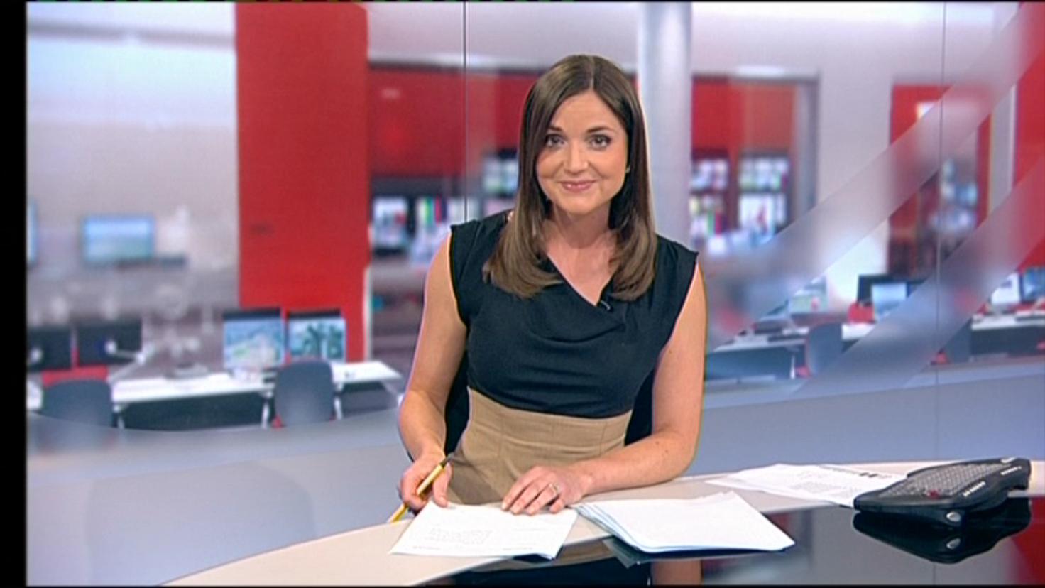 UK Regional News Caps: Kate Sweeting - BBC Look North (East Yorks & Lincs)