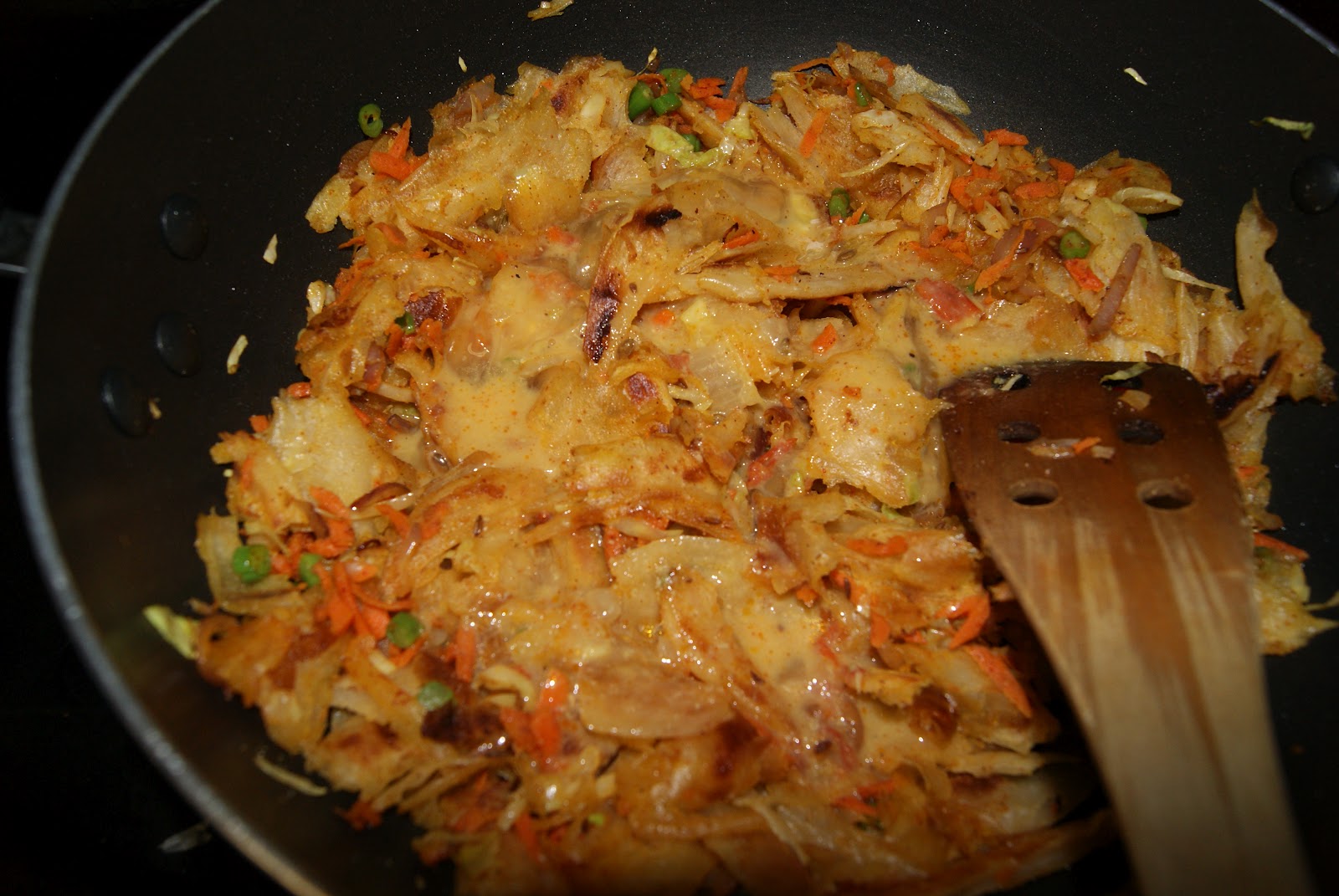 INDIAN COOKING !!!: Mixed Veg and Egg Kothu Parotta