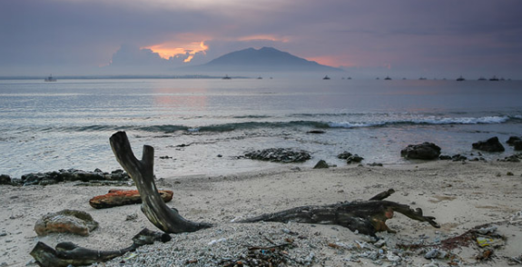 The Beauty of The Kalianda of Lampung in Laguna Beach South - Indonesia ...