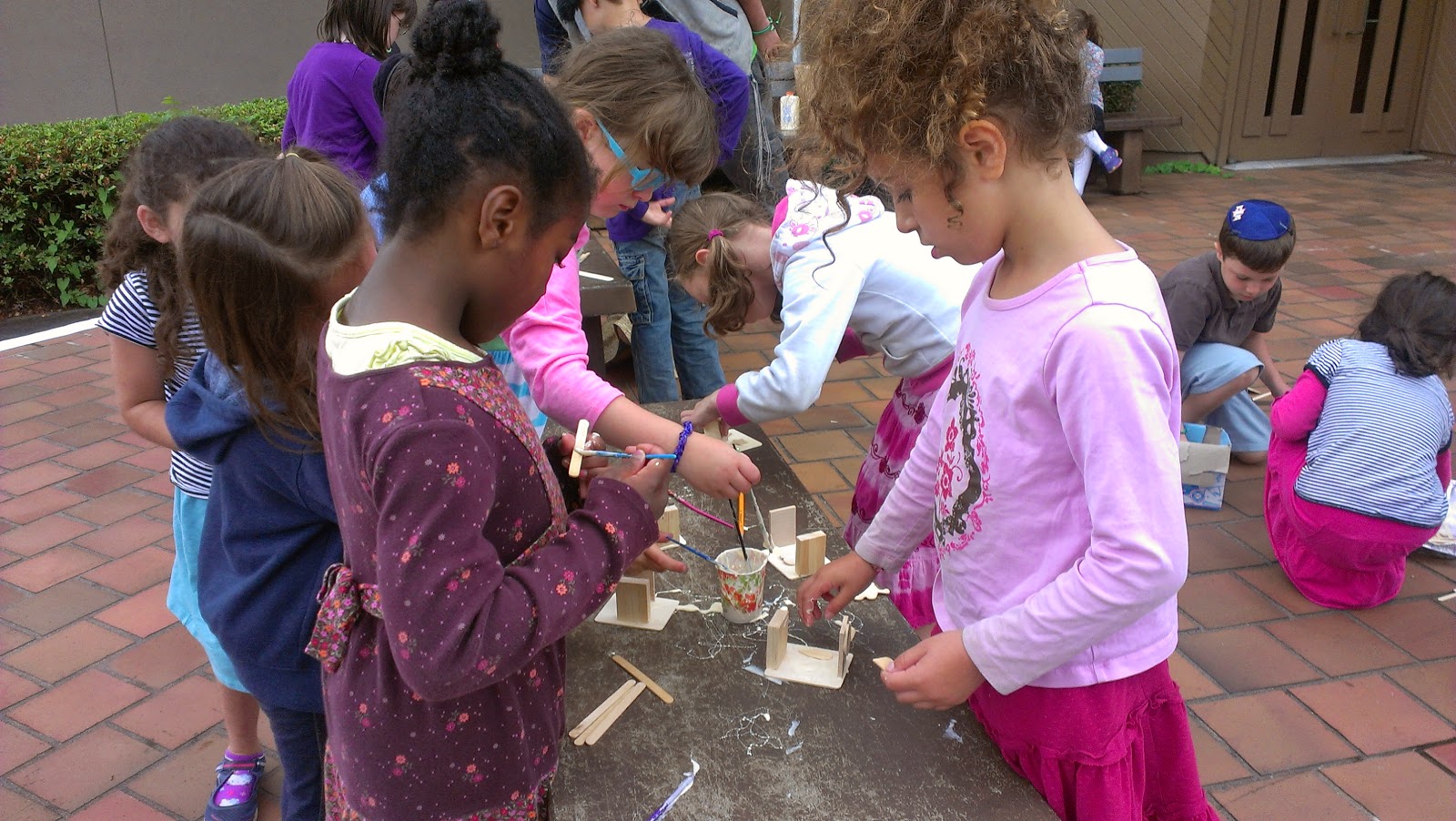 KosherKidz: Eat. Full. Pray. Parashat Eikev.