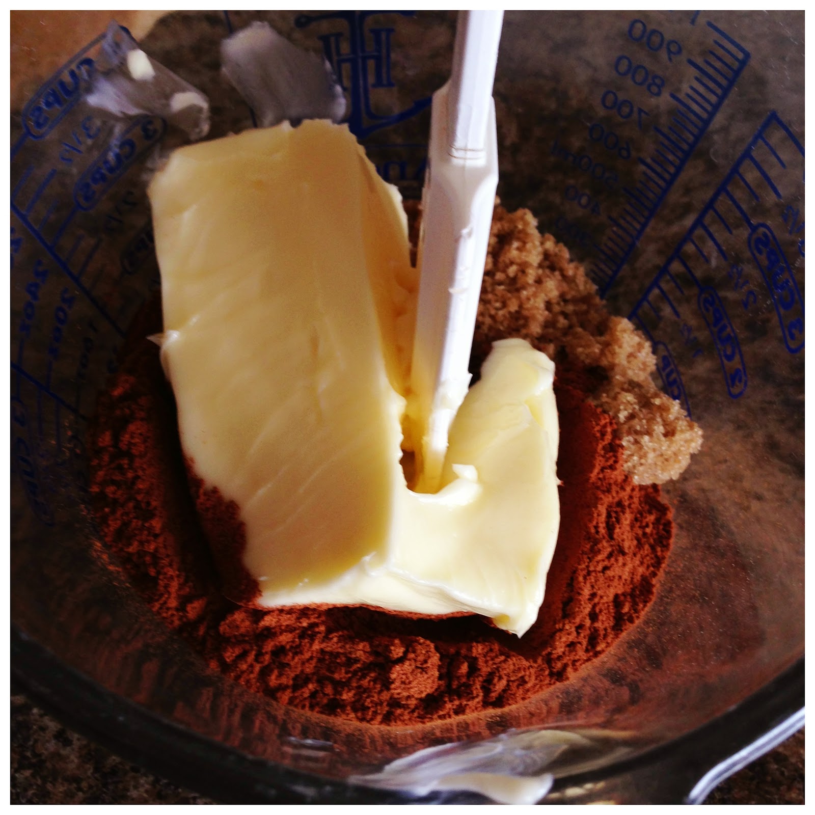 The Recipe Huntress: Scrumptiously Sweet Cinnamon Rolls