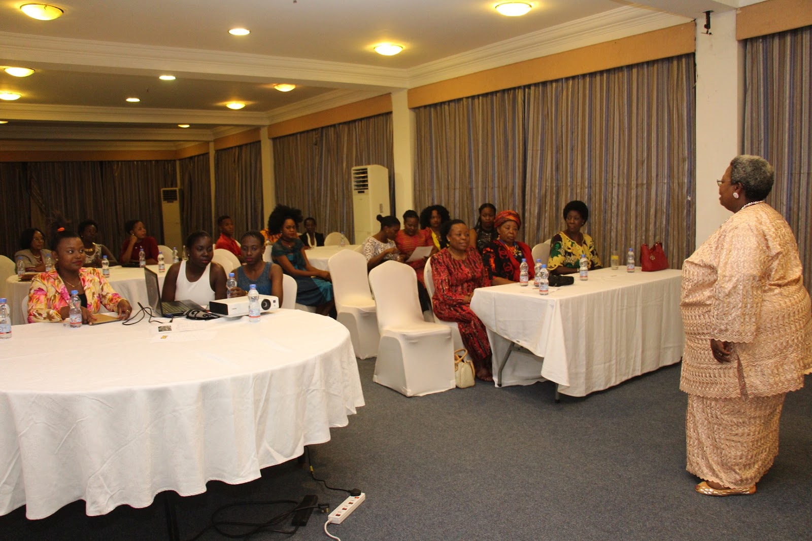 theNkoromo Blog: ANNA ABDALLAH AWAPONGEZA GIRL GUIDES KWA KUIWAKILISHA ...