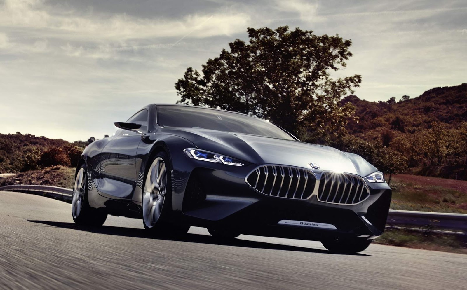 carros de luxo BMW apresenta as imagens oficiais do novo BMW Série 82018