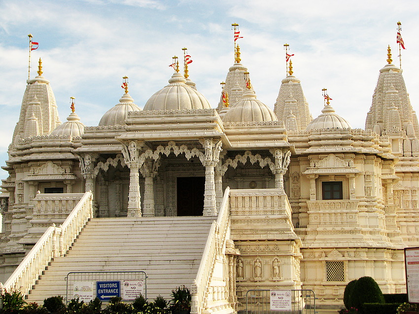 Traveling, globetrotting, nature, and more.: BAPS Shri Swaminarayan ...