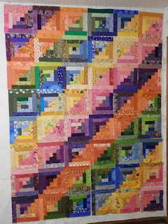 L' FAIR QUILTS: Rainbow Log Cabin