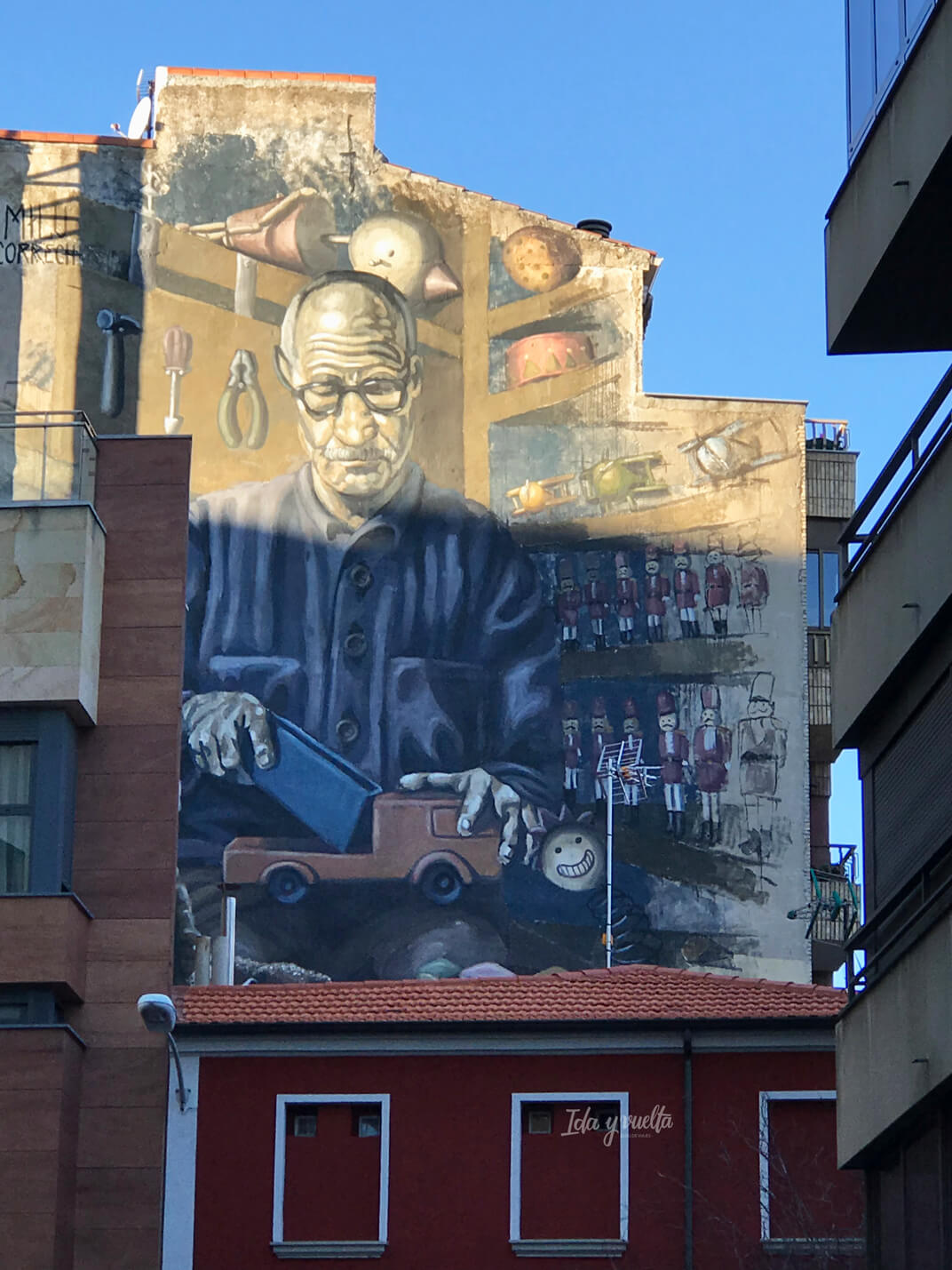 Arte urbano en el Barrio del Oeste, Salamanca | Ida y Vuelta