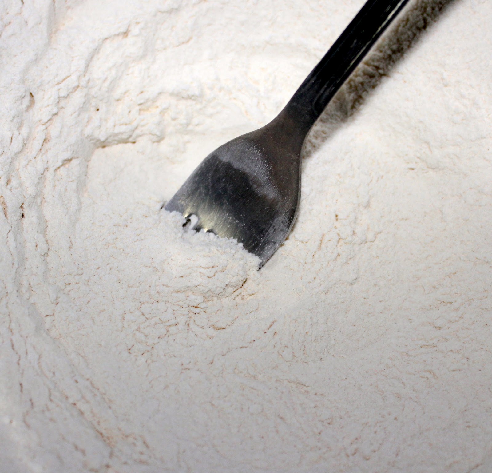 Cocinar es vivir y Bordar también: Scones de nata / Cream scones