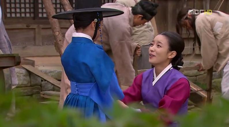 Abitha Diyani - Photos, Pictures And Wallpapers