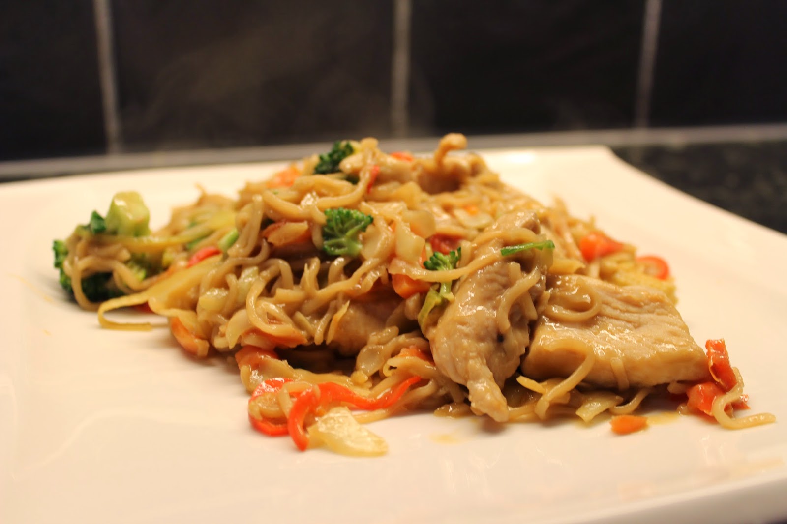 Saladmaster Mat: Kylling wok med nudler (I Saladmaster wok panne)