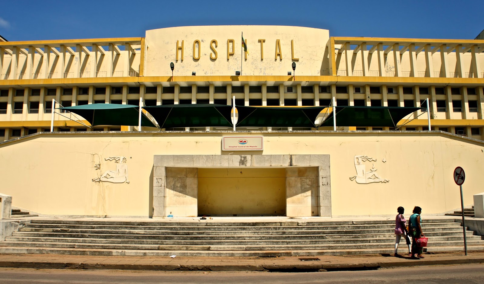 Lusotropicalizando: Maputo - Hospital Central