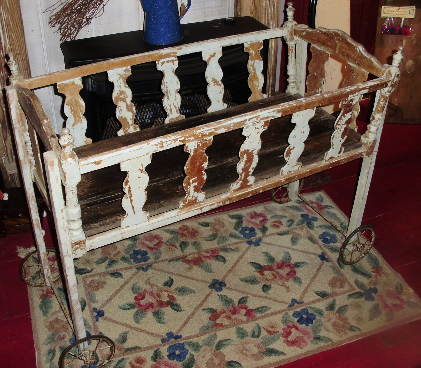 Antique Baby Crib With Wheels at Bill Henson blog