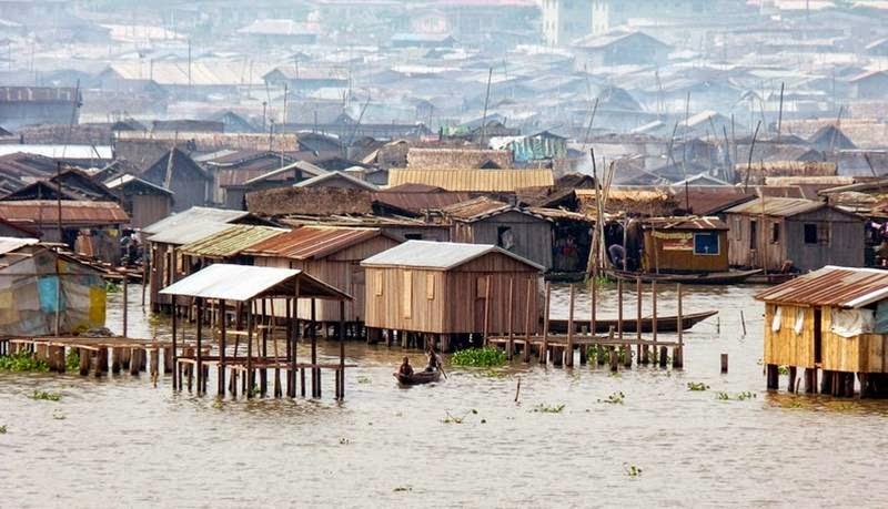 Mail2Day: Floating Slum of Makoka in Nigeria (20 pics)