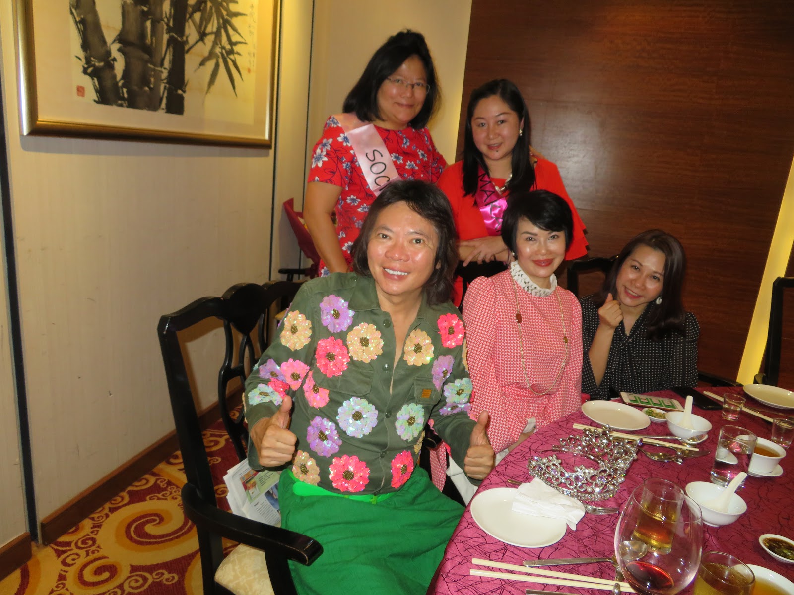 Kee Hua Chee Live!: SHARON LIAN AND CYNTHIA LOW HOSTED JOINT BIRTHDAY ...
