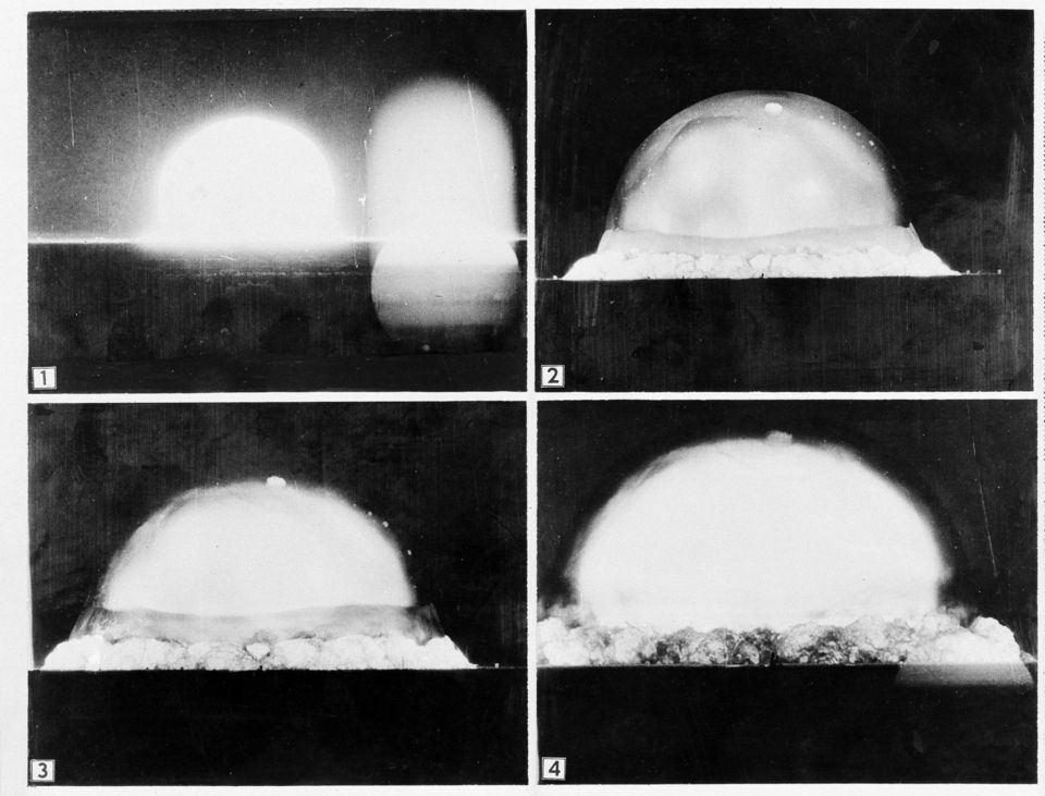 Historic Photos of the First Atomic Bomb Successfully Tested 70 Years ...