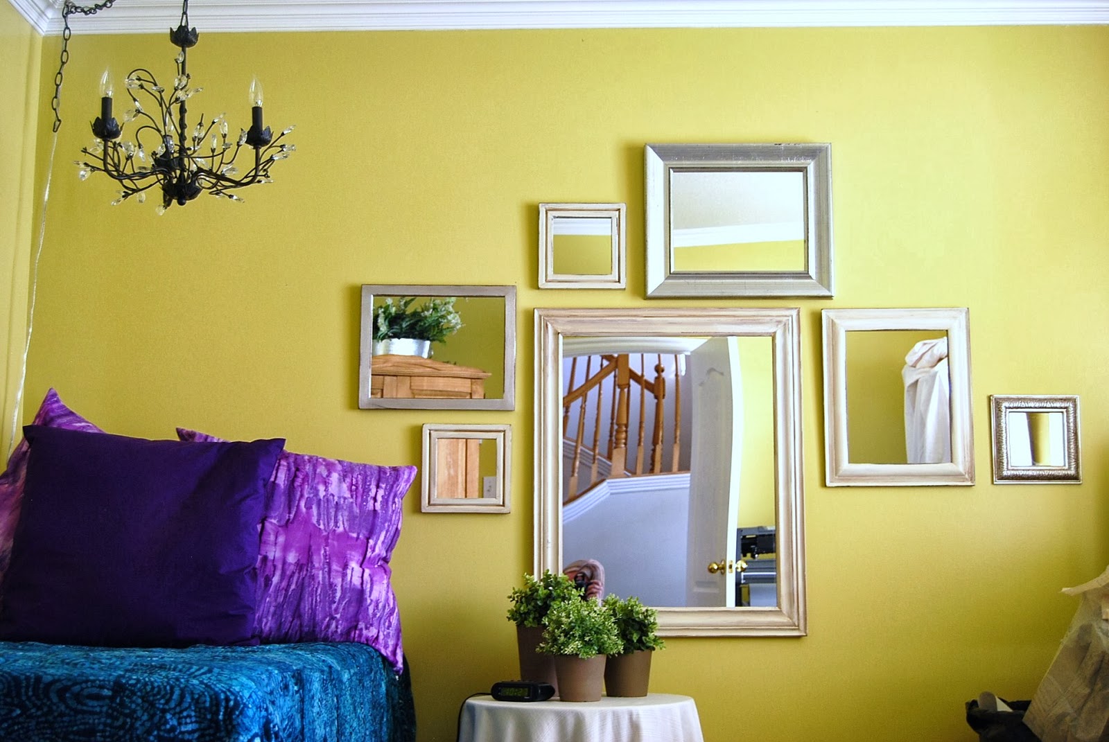 Define Your Sign: Create a Mirror Collage